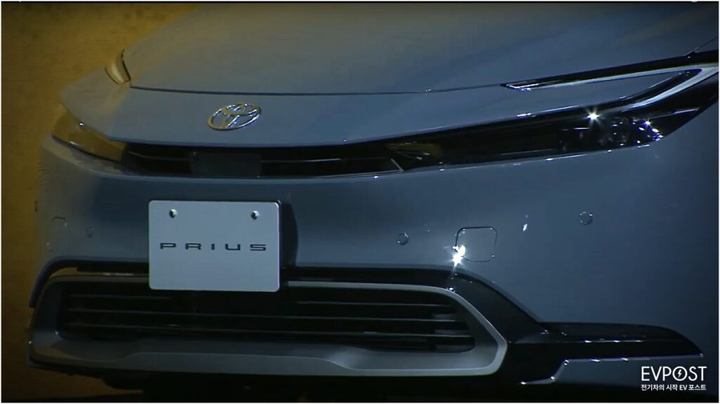 하이브리드에 진심인 토요타 5세대 프리우스 공개 | EVPOST