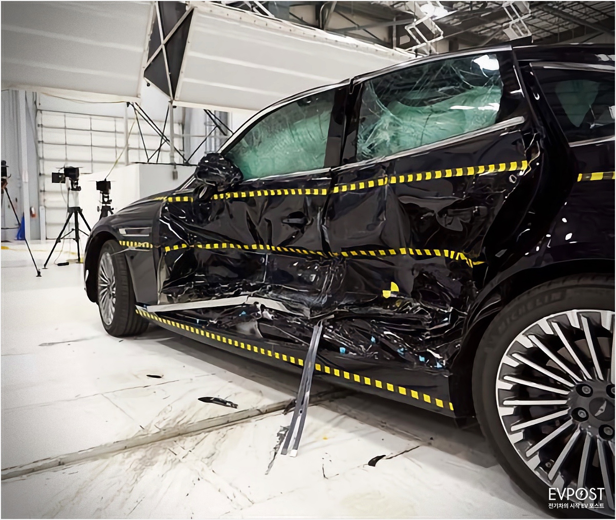 G80 전동화 모델 미 IIHS 충돌평가 최고 등급 획득? evpost 02 | EVPOST