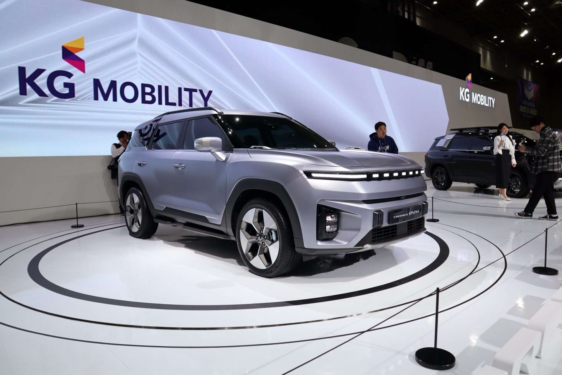 KG 모빌리티 토레스 EVX 전기차 가격 및 제원 | EVPOST