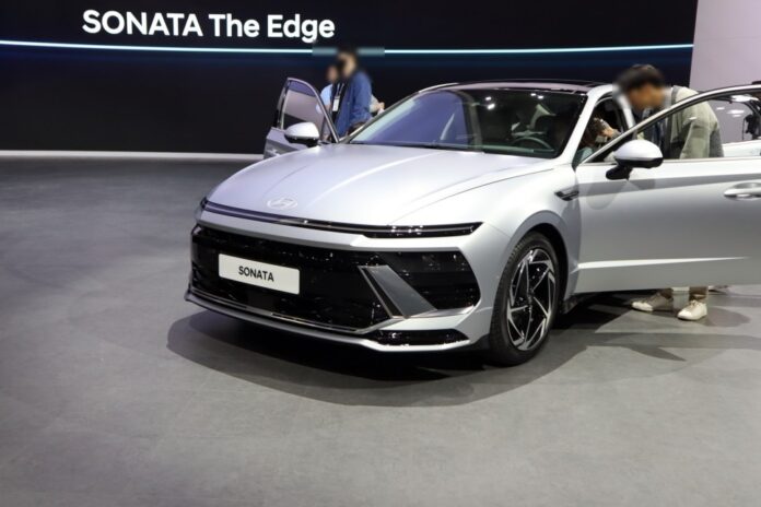 현대 쏘나타 디엣지 N라인까지 전시된 DN8 페이스리프트 실물 구경 | EVPOST