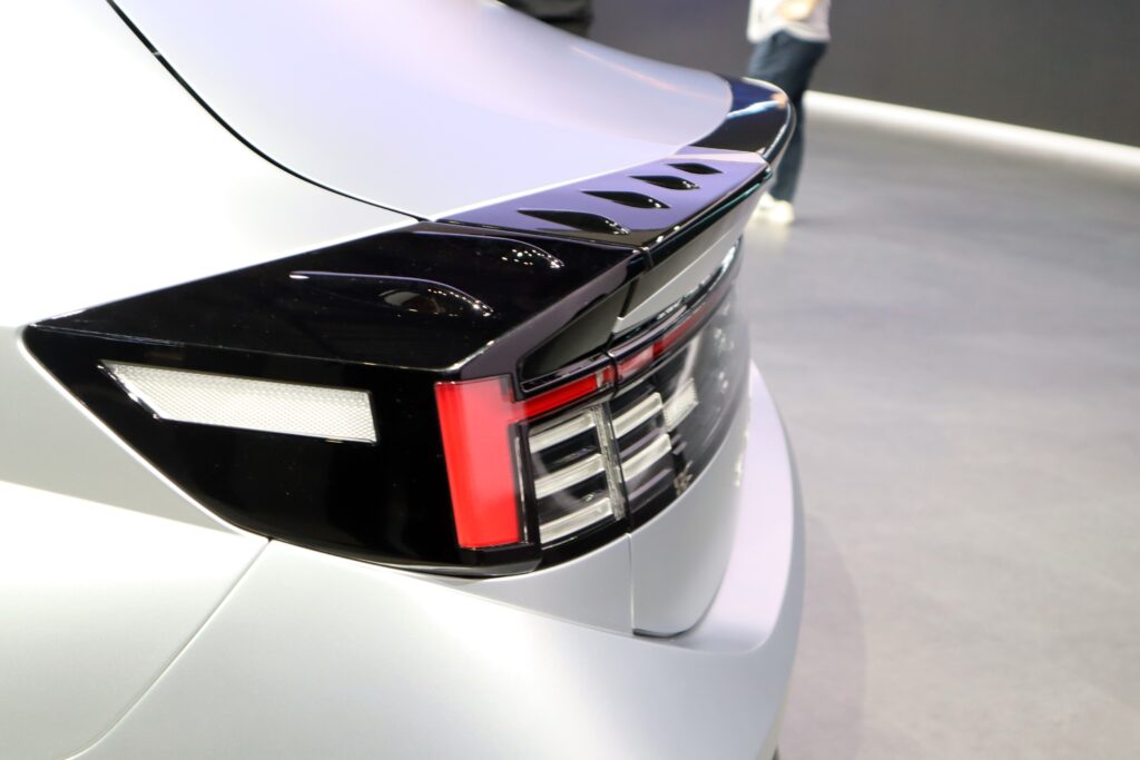 현대 쏘나타 디엣지 N라인까지 전시된 DN8 페이스리프트 실물 구경 | EVPOST