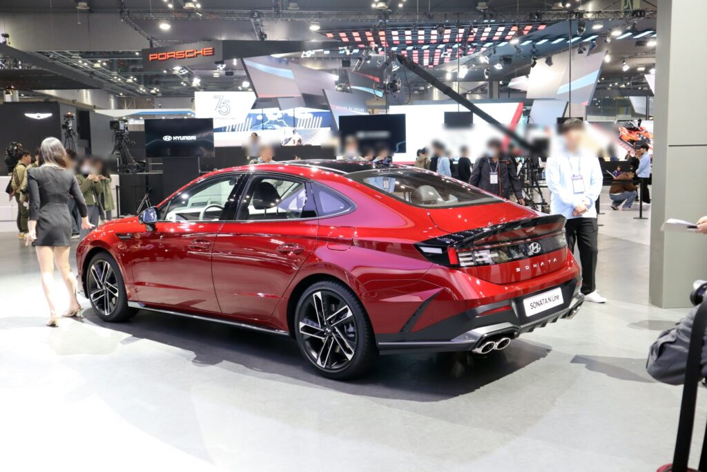 현대 쏘나타 디엣지 N라인까지 전시된 DN8 페이스리프트 실물 구경 | EVPOST