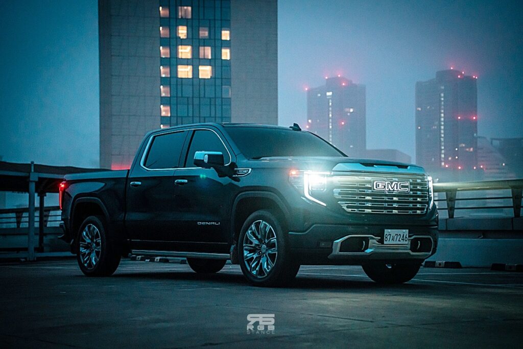 GMC 시에라 드날리 시승기 – 크고, 넓고, 강력하다 | EVPOST