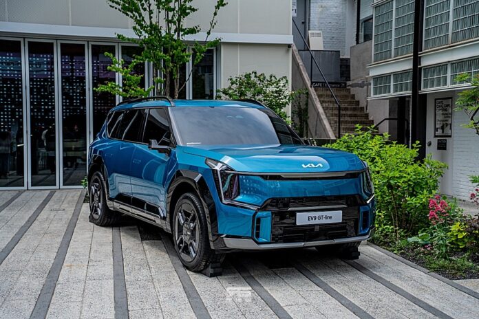 기아 EV9 을 직접 만나볼 수 있는 기아 EV 언플러그드 그라운드 | EVPOST