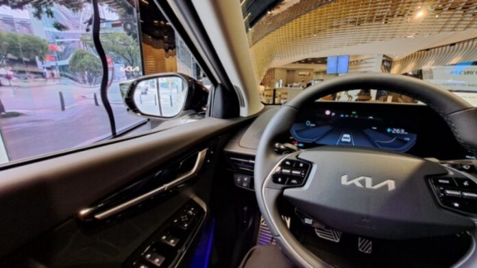 기아 EV6 롱레인지 어스 2WD | EVPOST