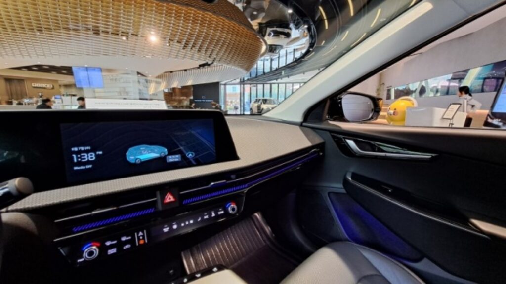 기아 EV6 롱레인지 어스 2WD | EVPOST